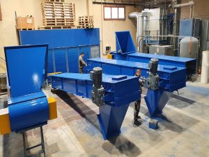 Chain conveyors, redlers